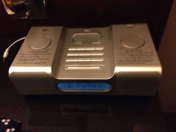 How to change the time setting on the iHome clock radio in your hotel ...